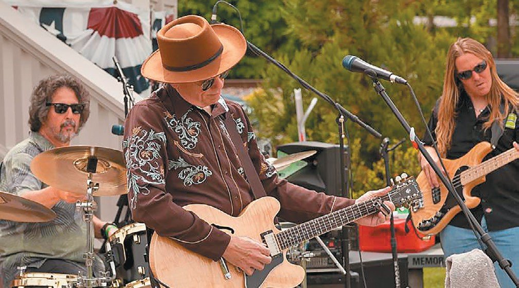 Blues Brews & BBQ Festival At the Hancock Town Square | The Reporter ...