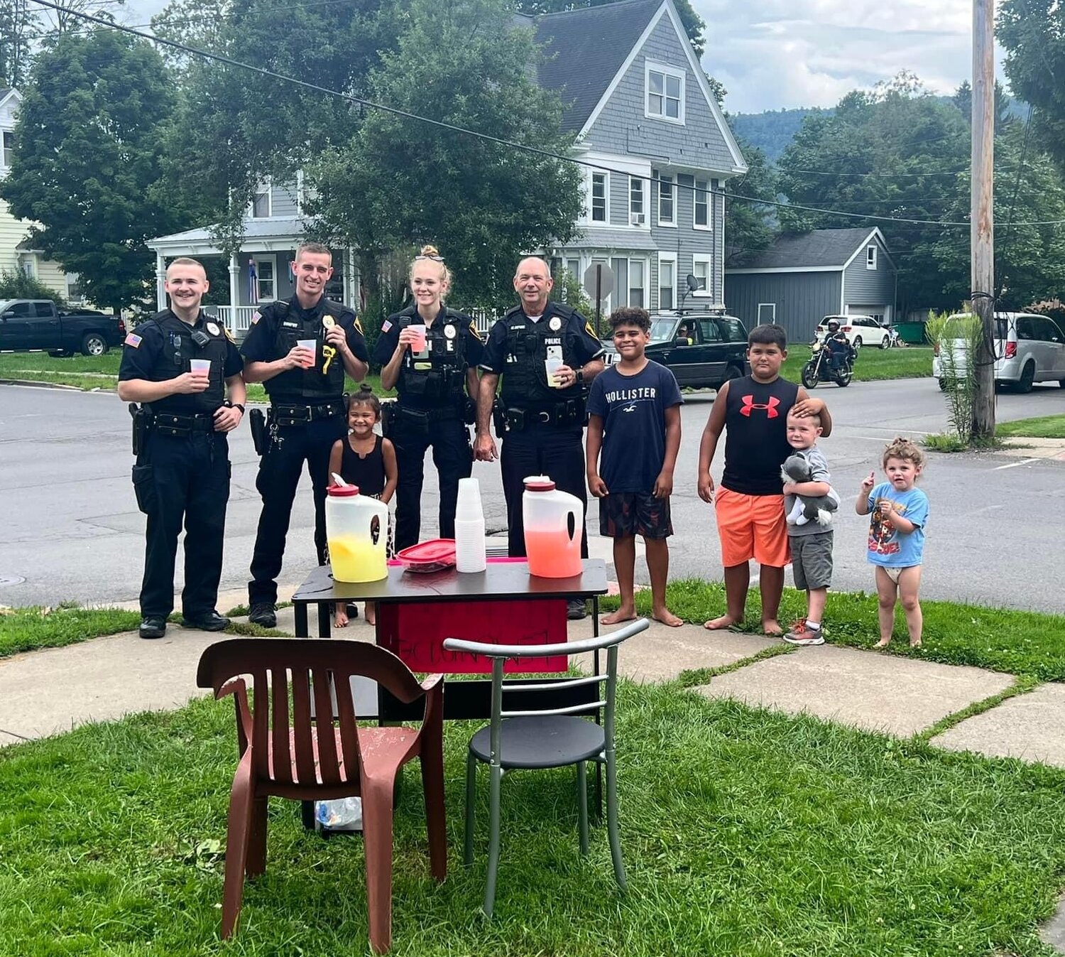 Quality control: Walton PD makes pit stop at lemonade stand | The ...