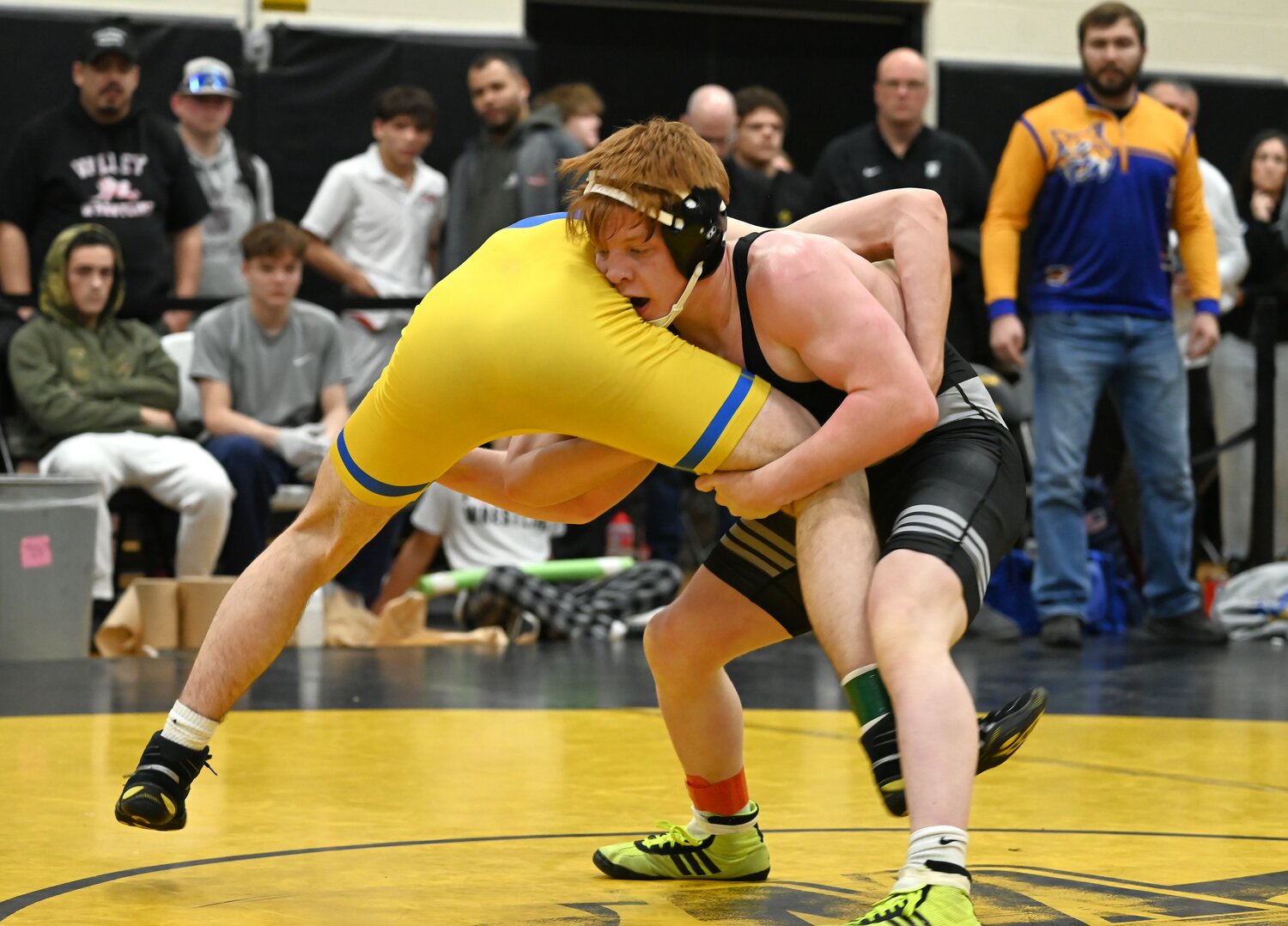 Wrestling: 2025-26 Windsor Christmas Tournament | The Reporter ...