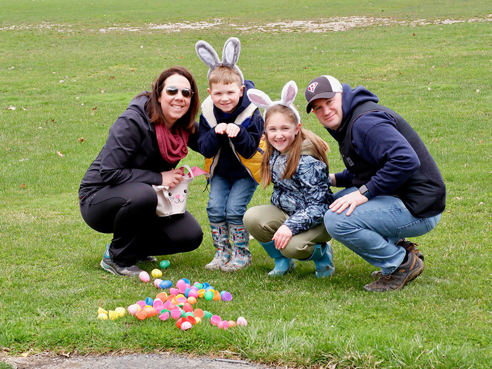 Pine Bush groups spread Easter cheer | My Hudson Valley