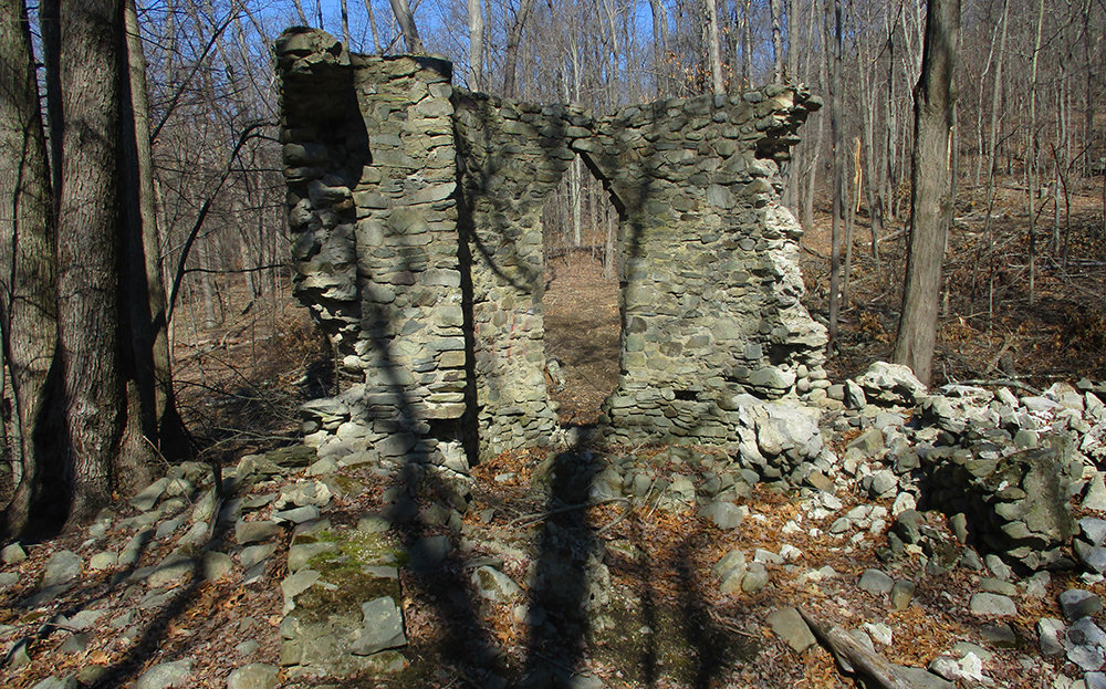 The ruins atop Cronomer Hill | Mid Hudson Times