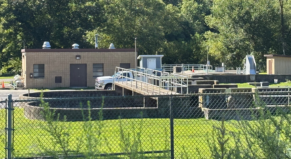 Hembury opposes joint sewer study, denies sewer plant access to ...