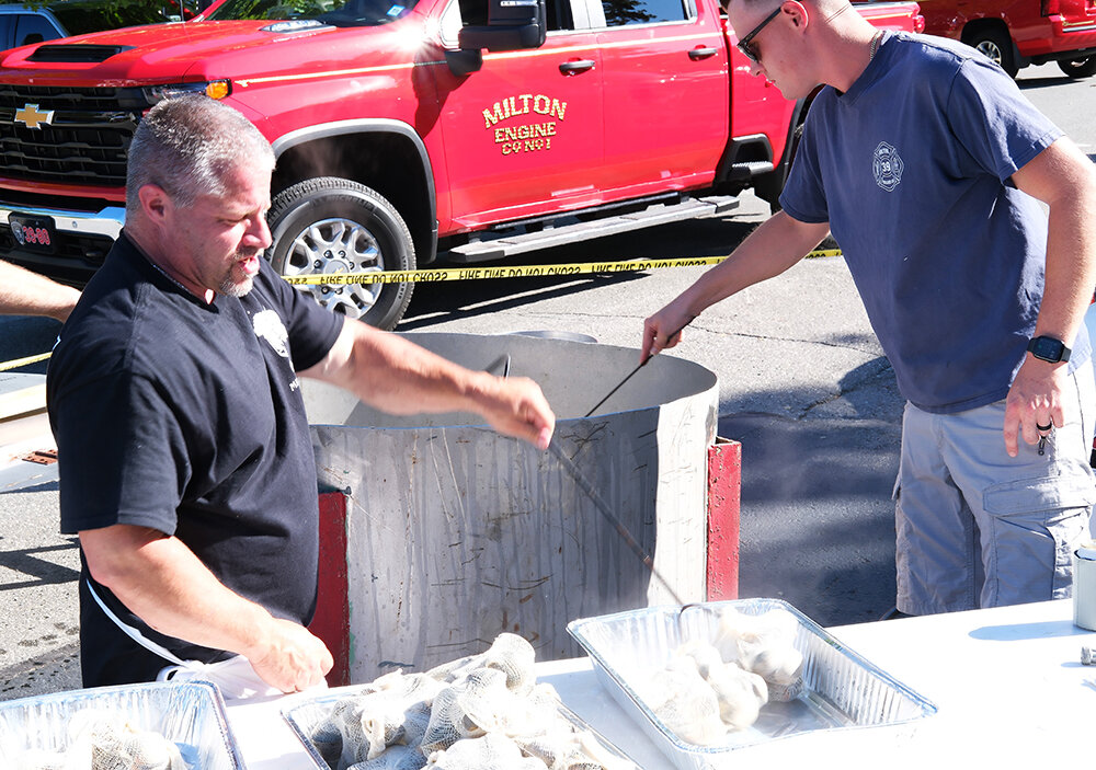 Milton FD hosts successful lobster clambake | Southern Ulster Times