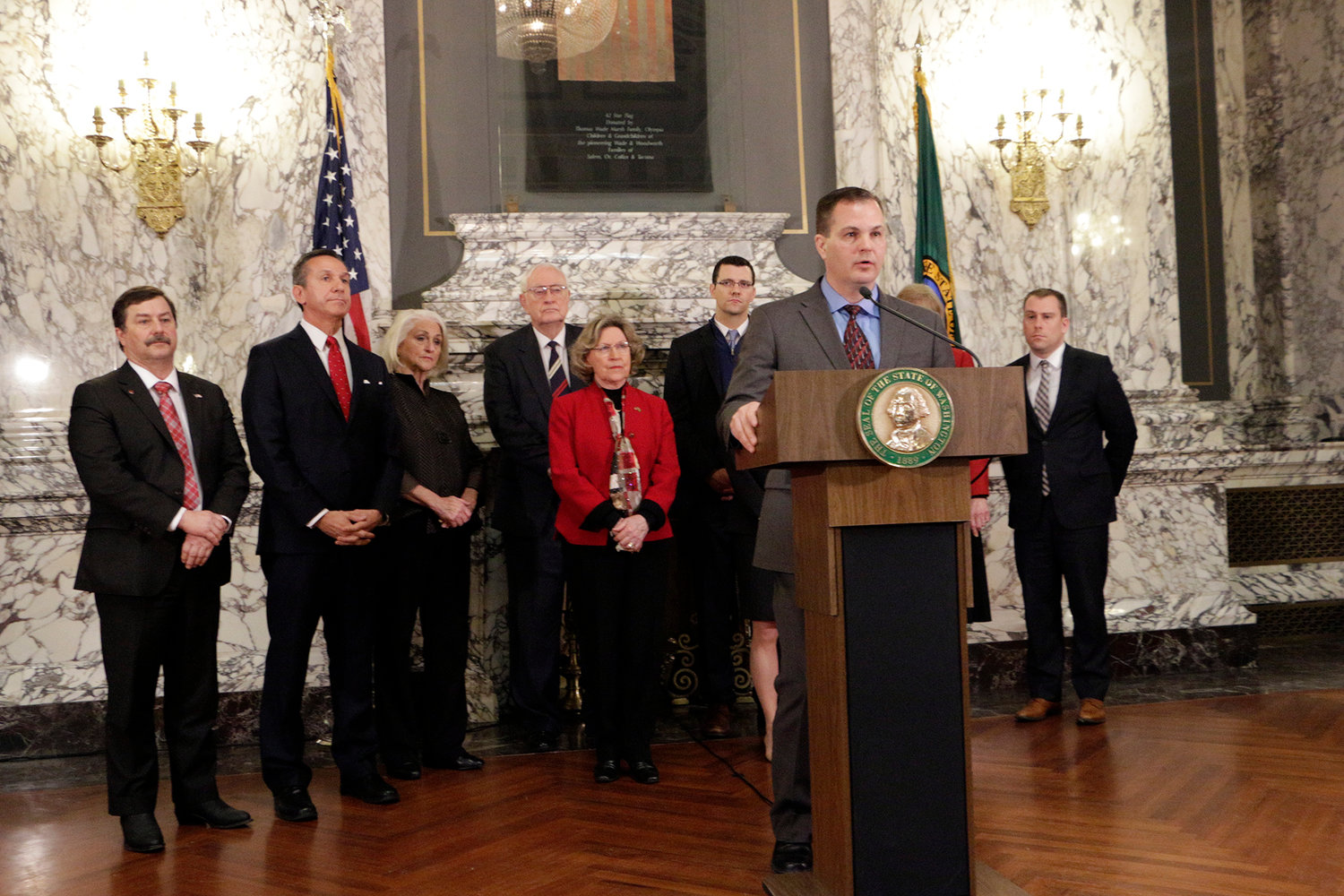 Senate Republican Caucus Returns Without Majority | The Daily Chronicle