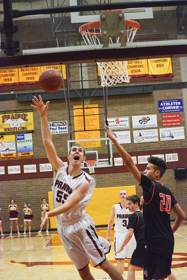 Osborn lifts Falcons over Tigers in district rivalry | The Reflector