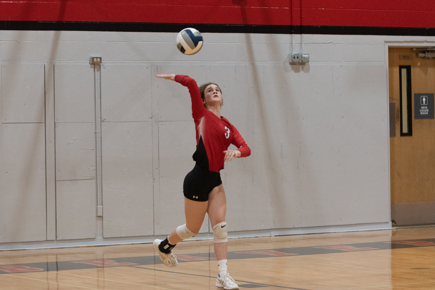 Beavers Fall to Eagles in Four | The Daily Chronicle
