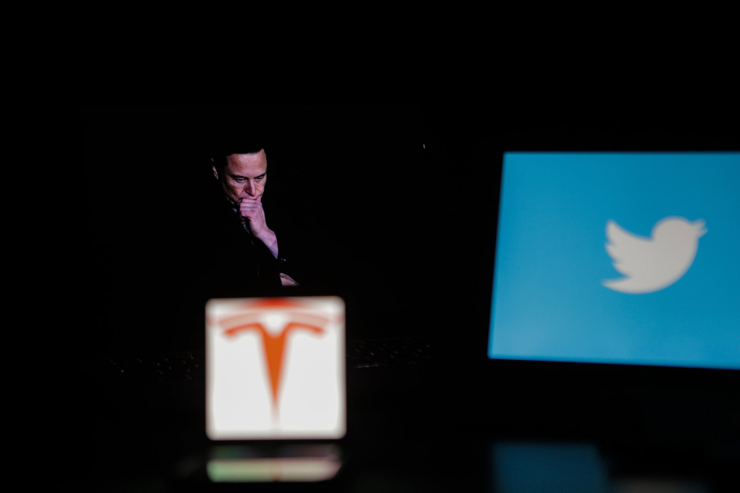 Facing Eviction, Twitter Closes Seattle Office, Reports Say | The Daily ...