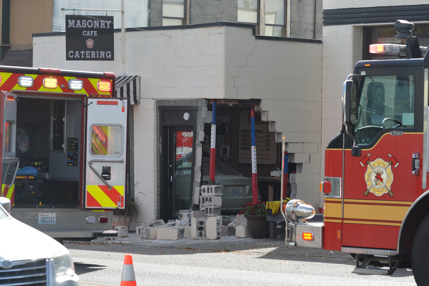 Masonry Cafe bakery smashed after driver crashes through building ...