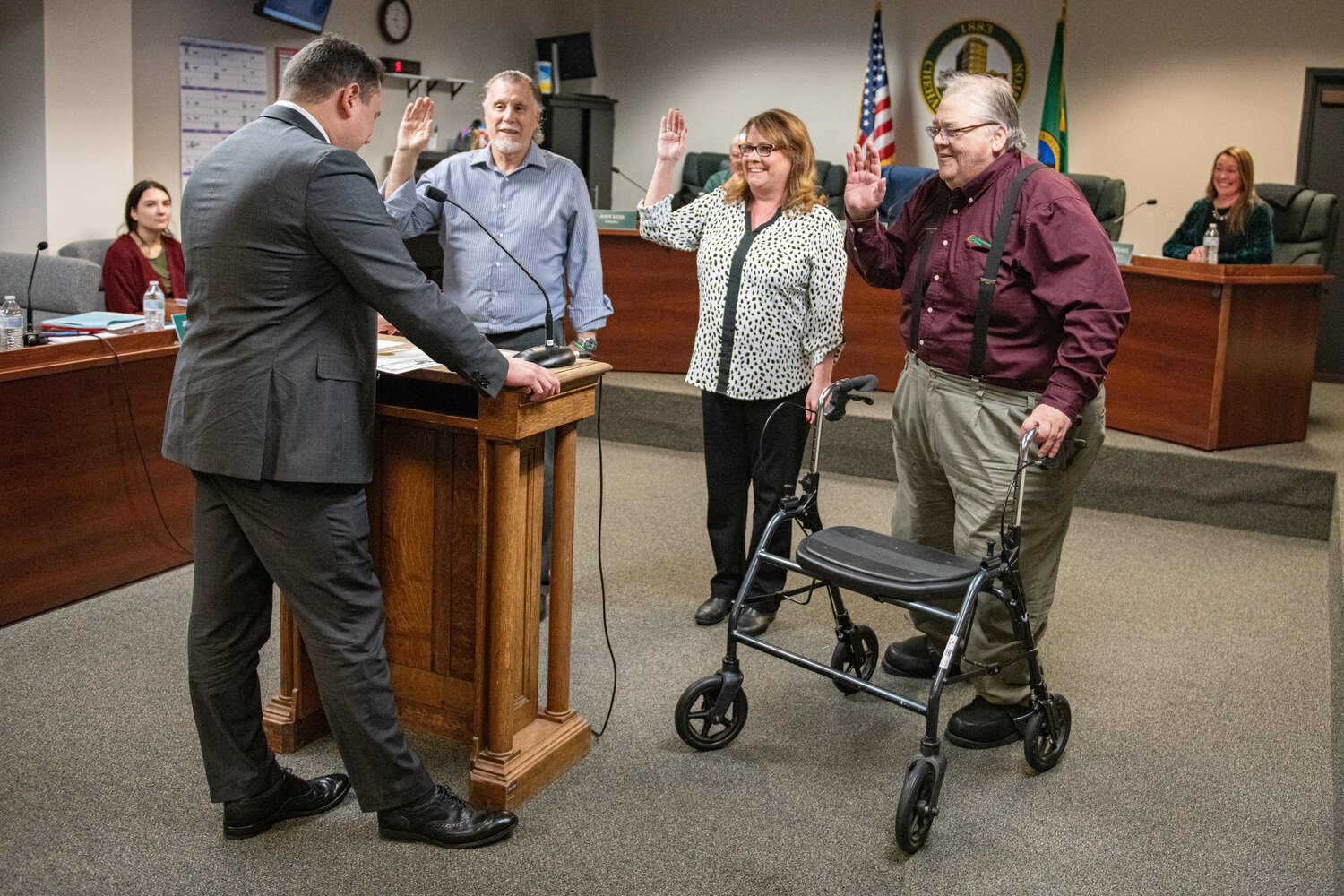 Chehalis City Council election winners sworn in, mayor and mayor pro ...