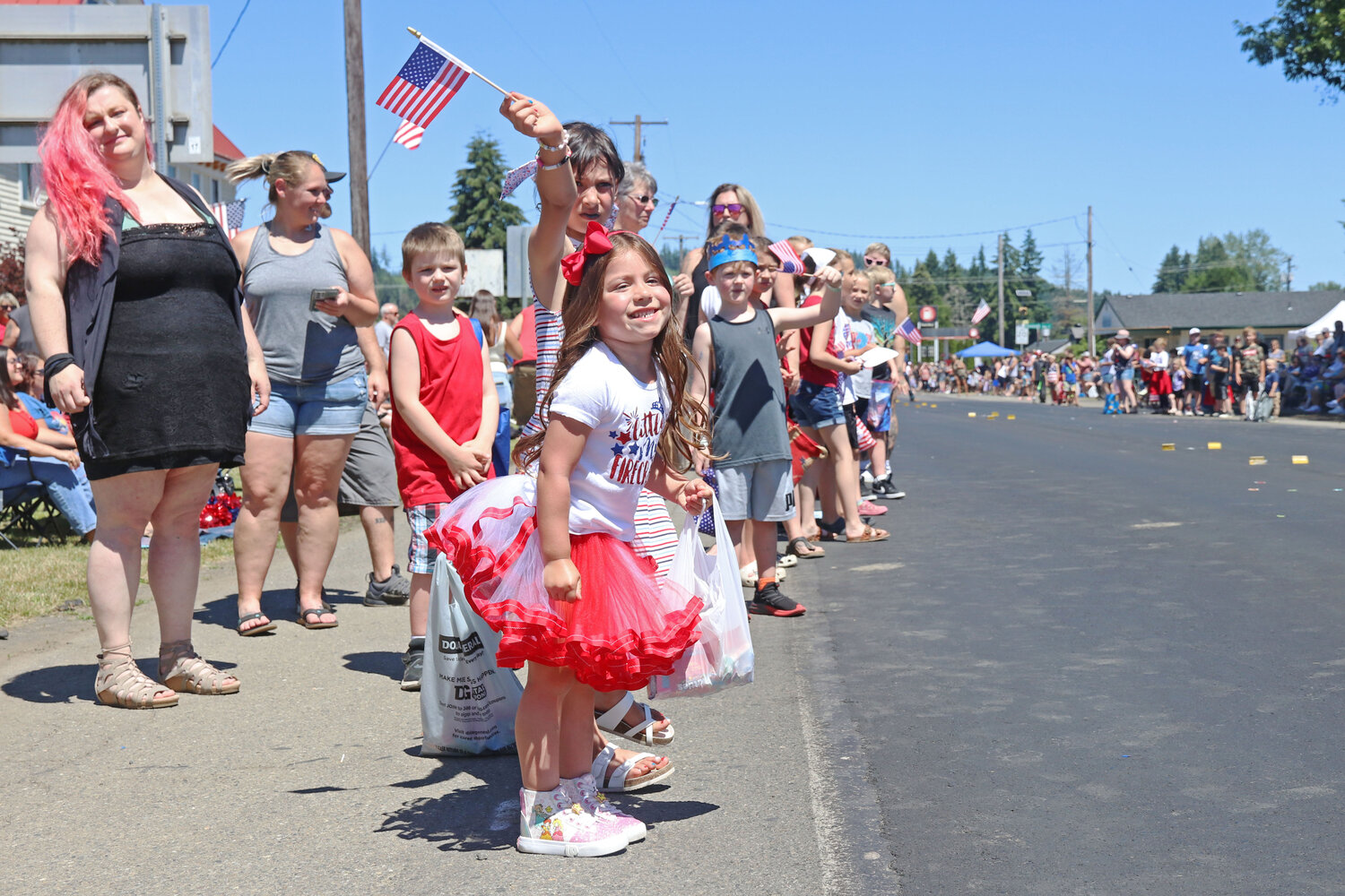 In focus: Pe Ell Fourth of July parade attracts revelers | The Daily ...
