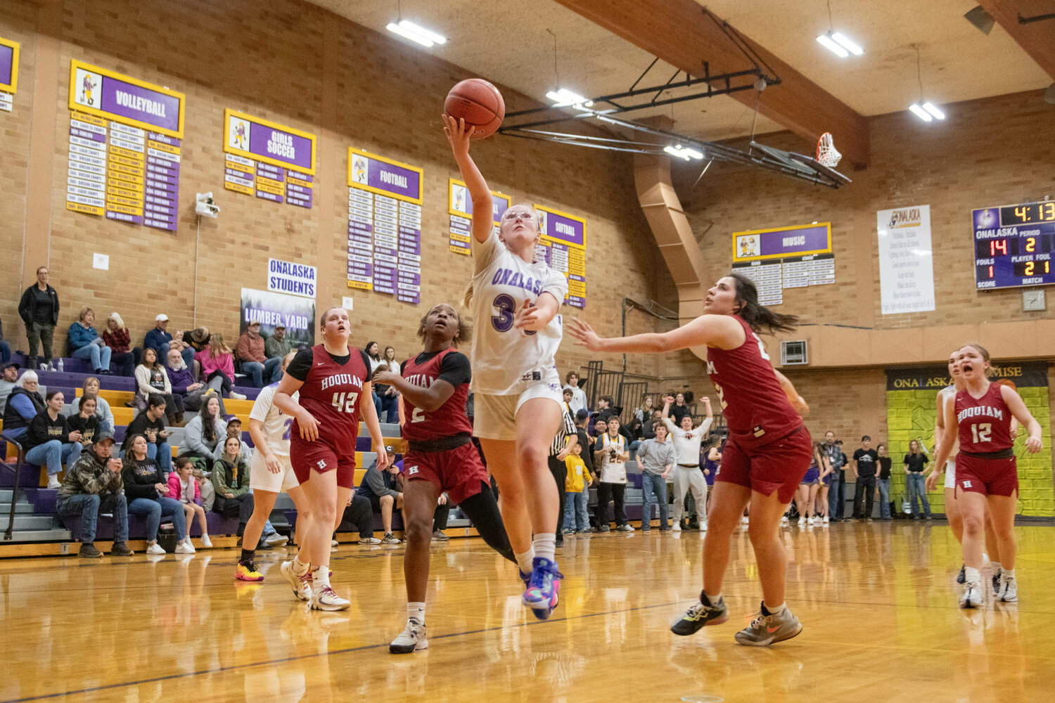 Jacoby leads Loggers to close win over Grizzlies | The Daily Chronicle