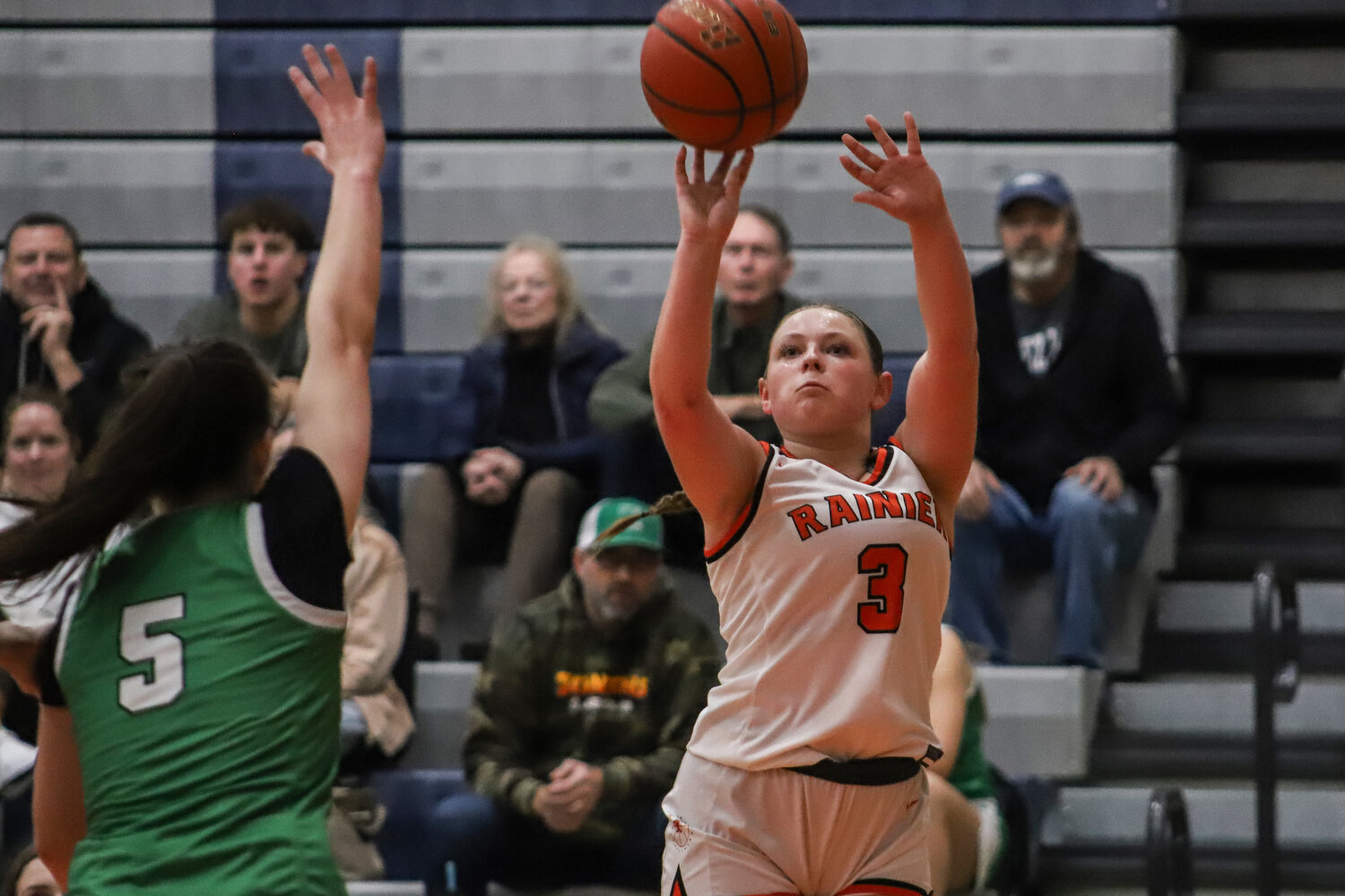 Mountaineers torch T-Birds 64-30 behind Swenson’s 18 points | The Daily ...