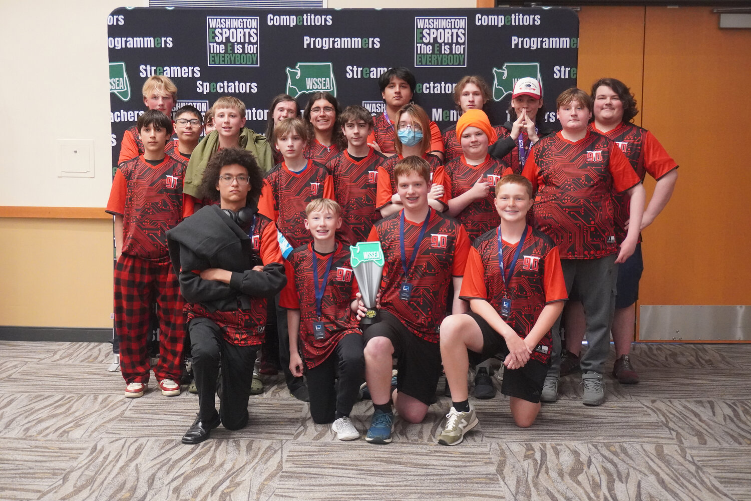 Tenino esports team wins state championship to cap off perfect debut ...