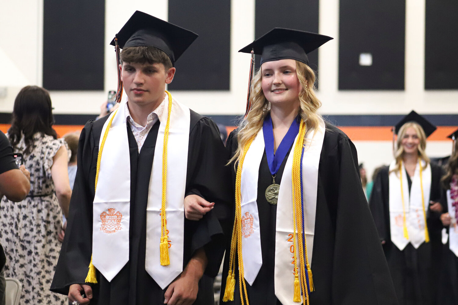 In focus: Napavine class of 2025 turns tassels | The Daily Chronicle
