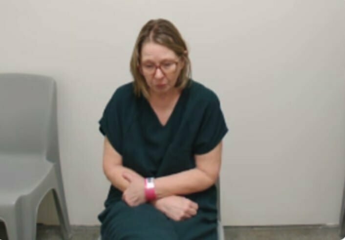 Former bookkeeper of IGA in Winlock pleads guilty to theft, pays ...