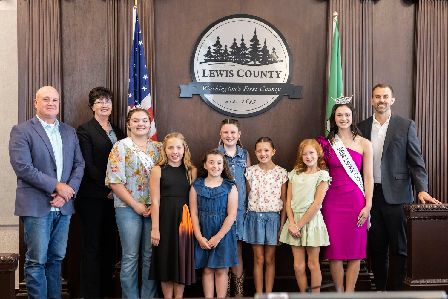 Southwest Washington Fair officials visit Lewis County commissioners ...