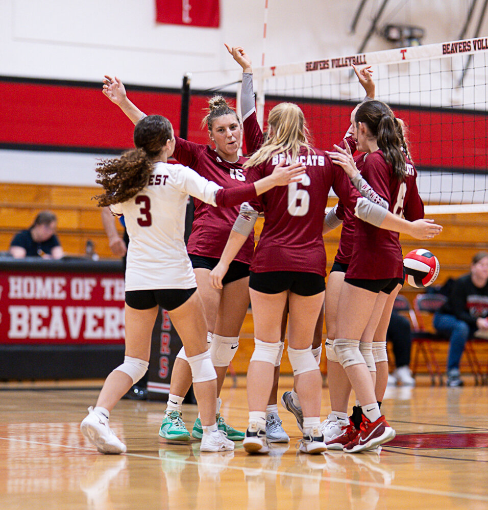 Bearcats snap losing streak with win over Beavers | The Daily Chronicle