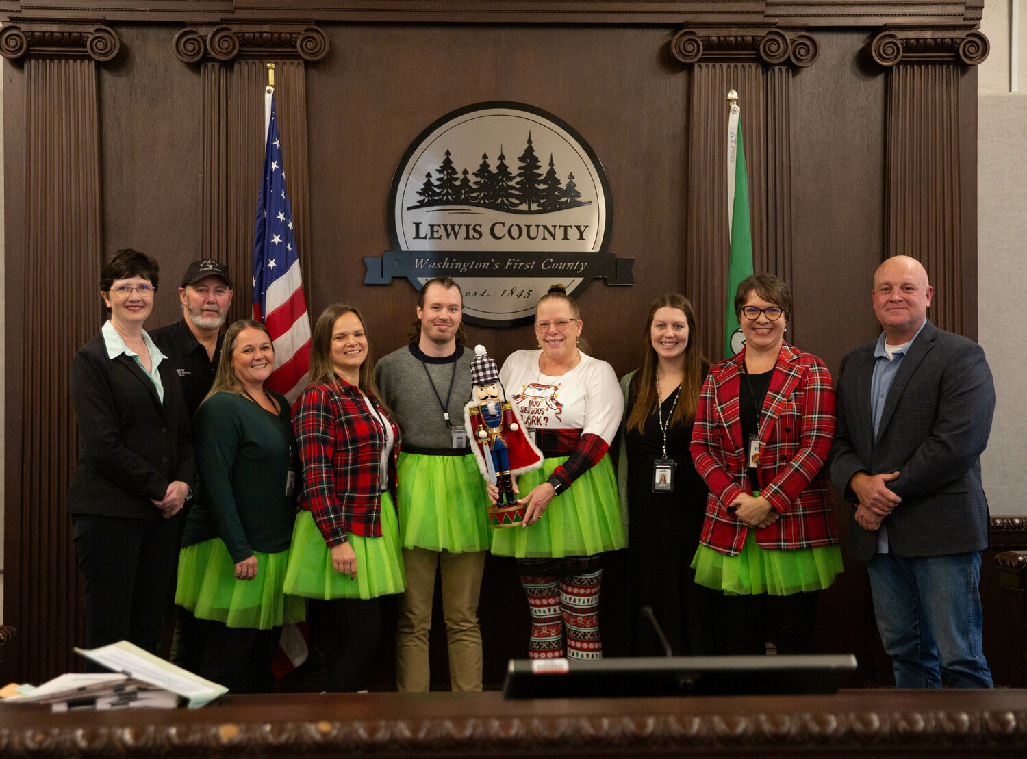 Lewis County staff celebrate their own Tour of Lights | The Daily Chronicle