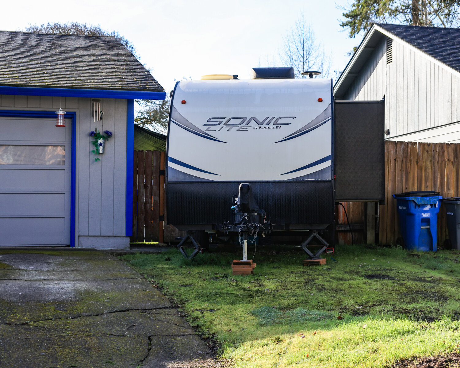 Battle Ground City Council discusses 30-year-old RV, trailer and boat ...