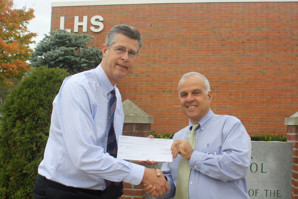 Lynbrook High School receives ExxonMobil Educational Alliance Grant ...