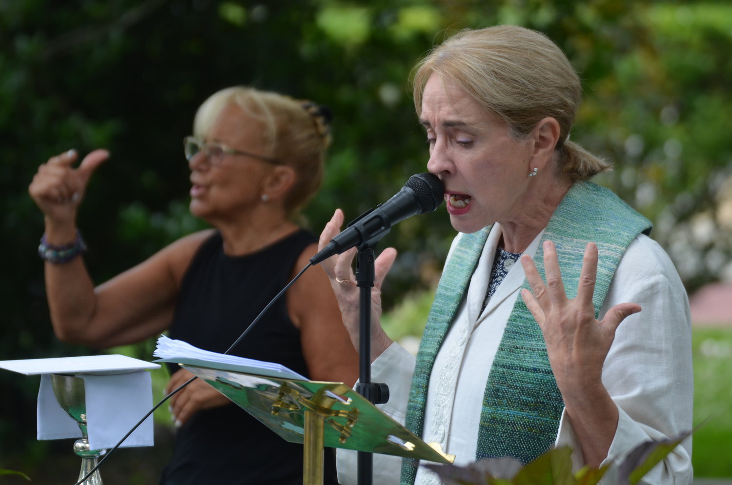 Bringing the word of God to the deaf at St. James Church | Herald ...