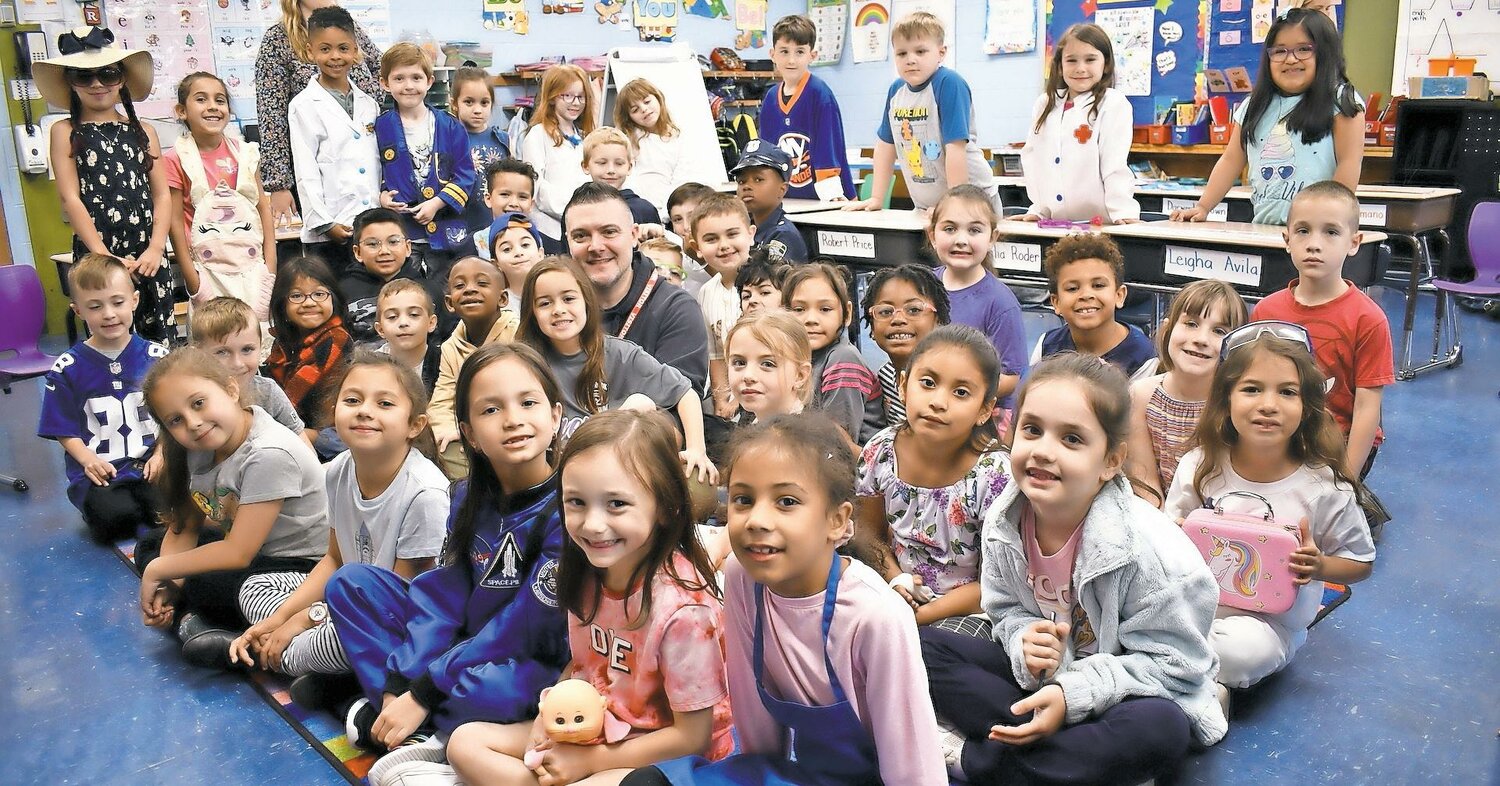 Who teaches when teachers are absent? | Herald Community Newspapers ...