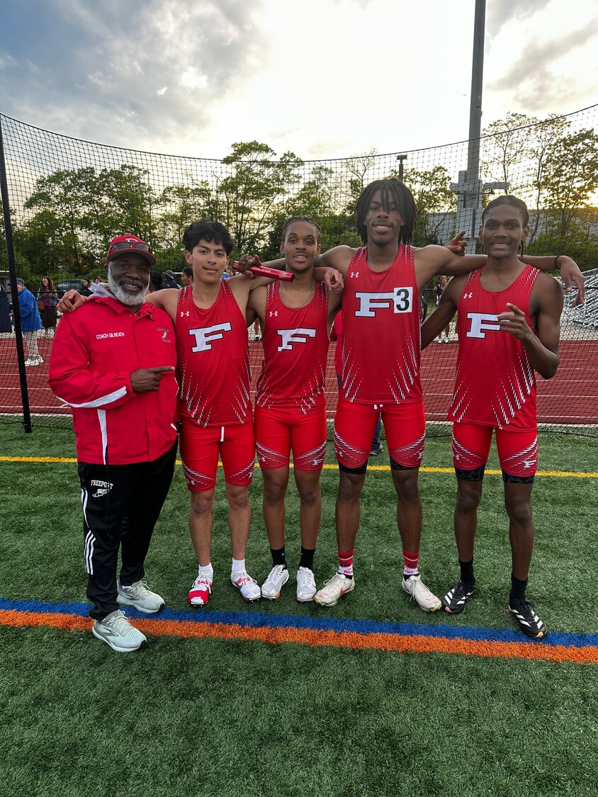 Legendary Freeport track coach Charles Gilreath retires after 40-year ...