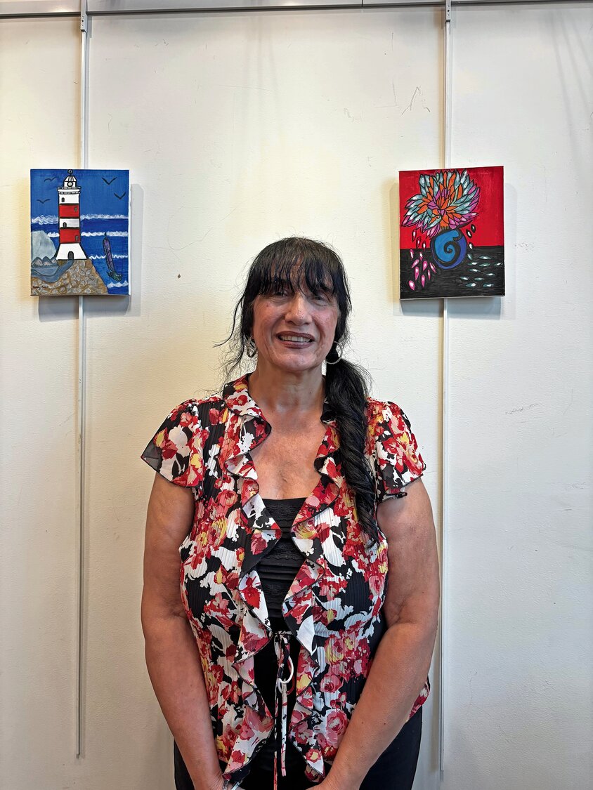 Explore Kathy Varen’s nature-inspired paintings and portraits at Elmont ...