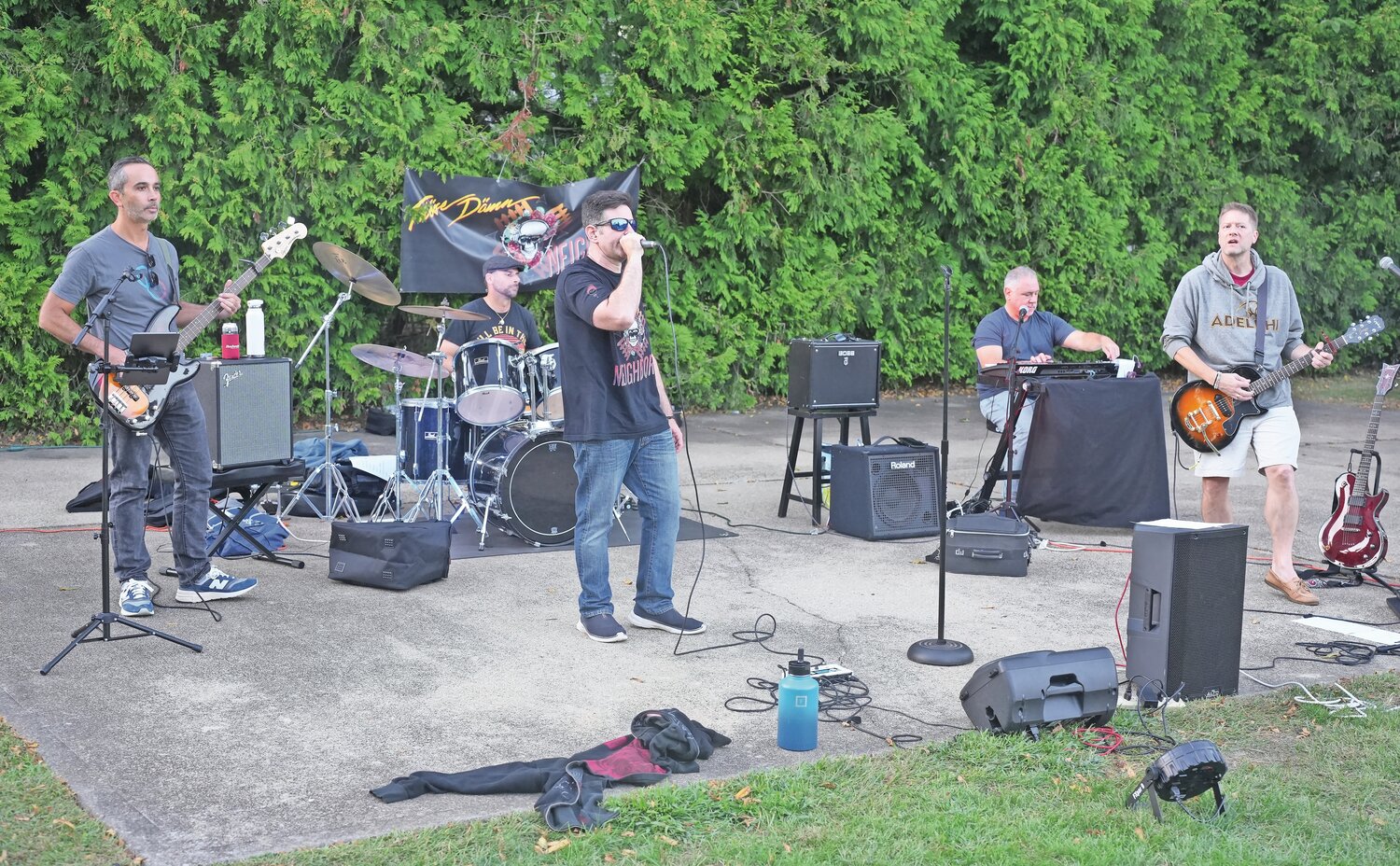 Rockville Centre hosts Fall Music on the Green | Herald Community ...