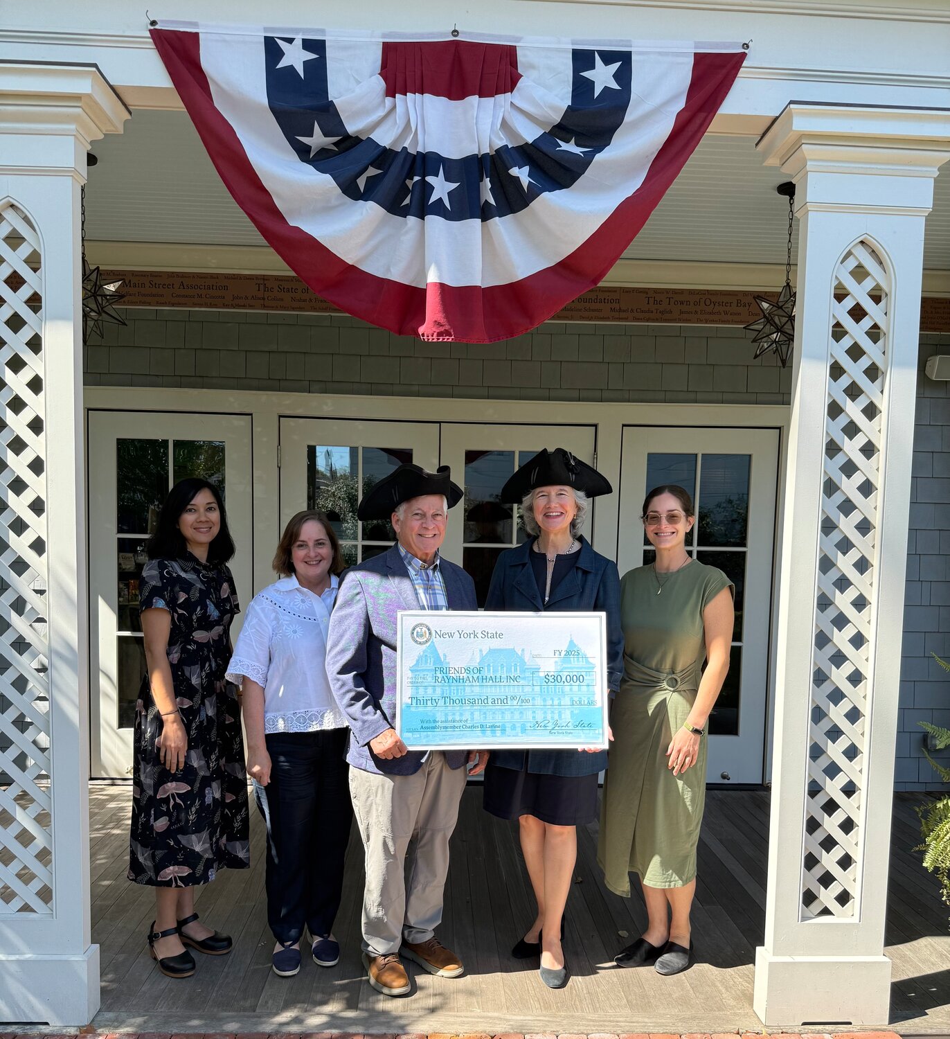 Assemblyman Charles Lavine gives grant to Raynham Hall in Oyster Bay ...
