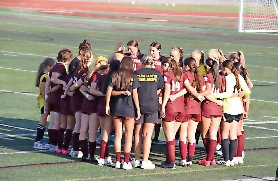 Mepham soccer teams kickin' it for cancer research | Herald Community ...