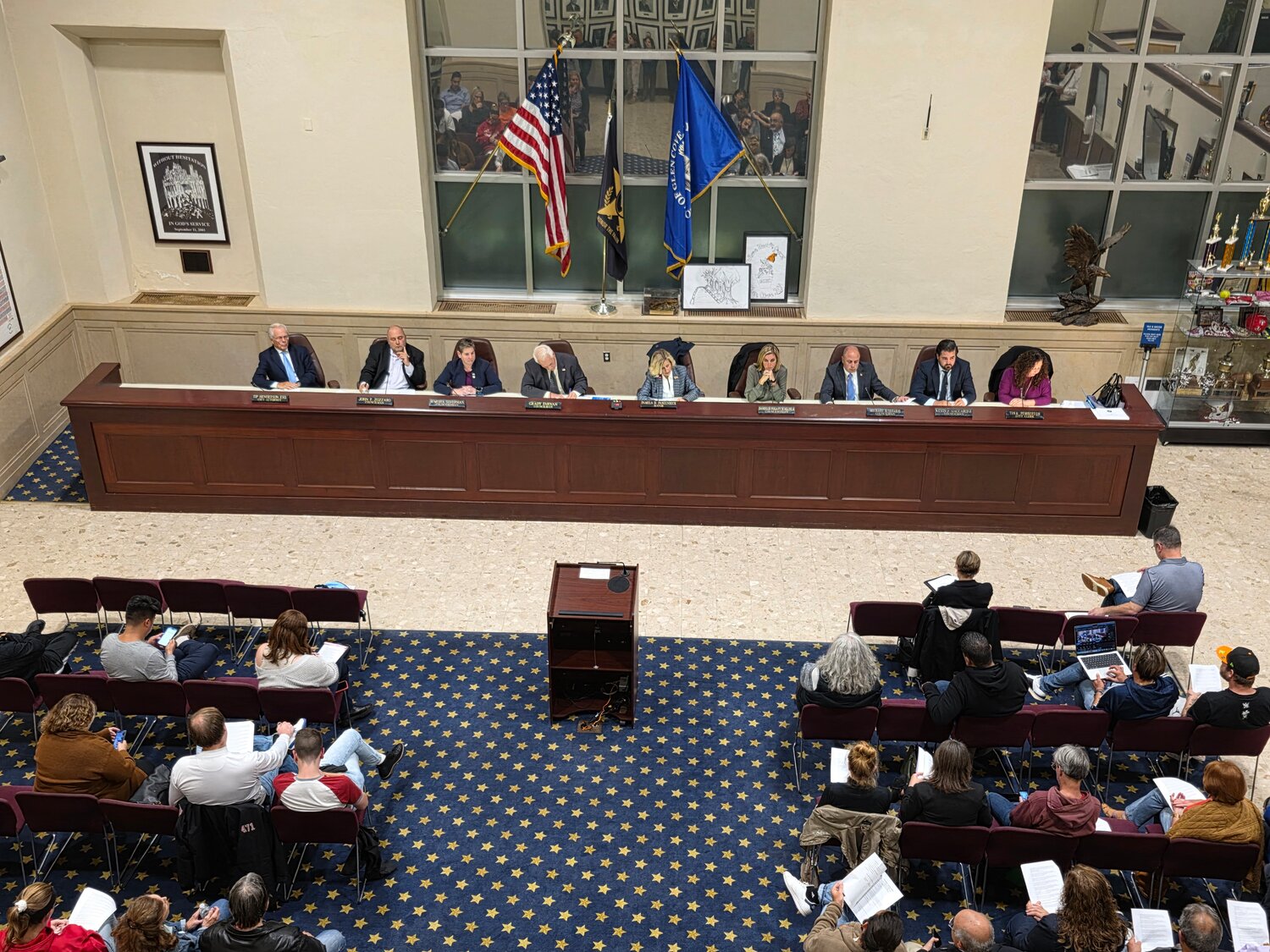 Glen Cove city council cuts budget hearing short, prompting backlash ...