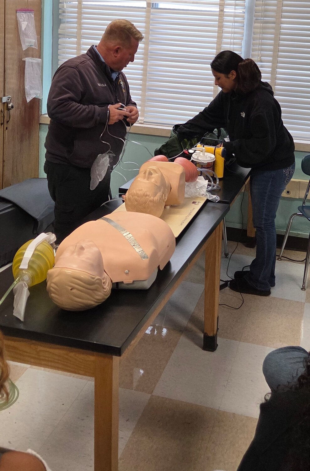 Uniondale High School seniors learn life saving skills in EMT program ...