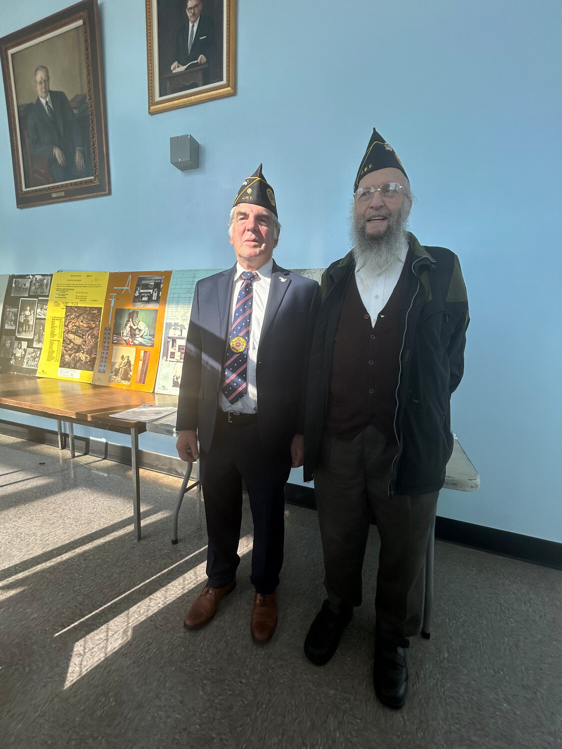 Long Beach honors Holocaust victims with Kristallnacht remembrance ...