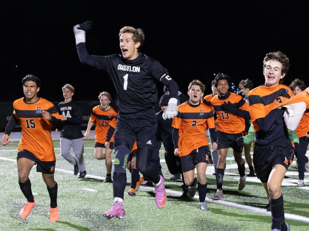 Babylon prevails as Long Island boys' soccer champions | Herald ...