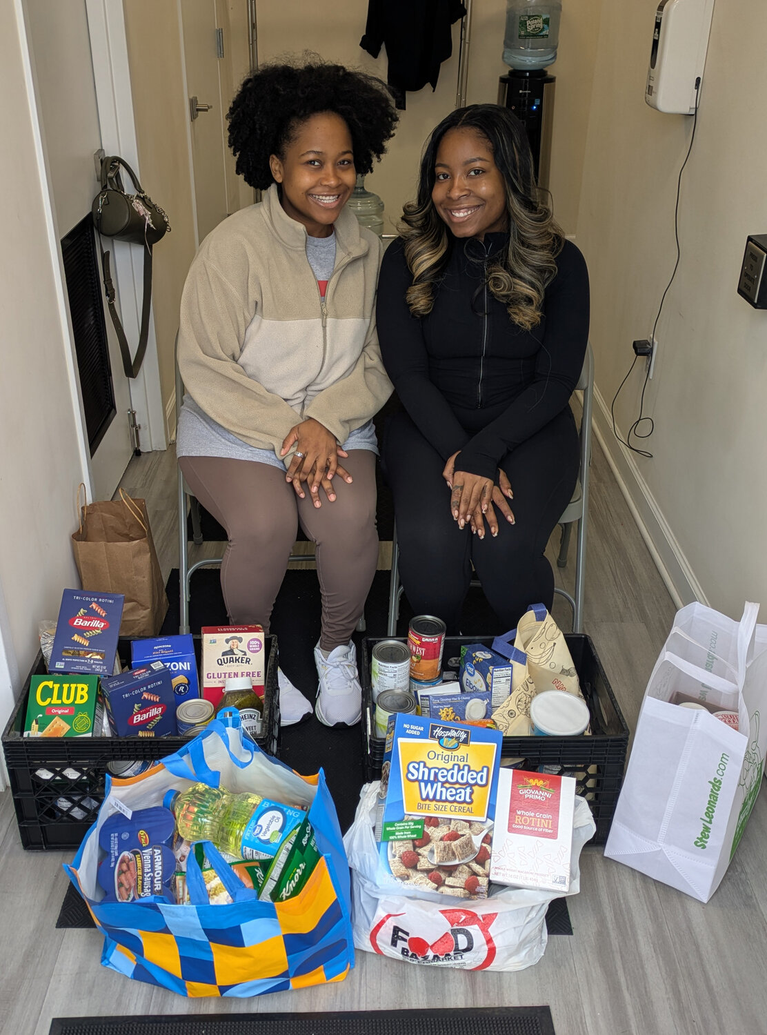 Uniondale Women lead Thanksgiving food drive as SNAP shortages hit Long ...