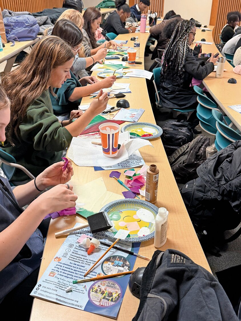 Bridges program connects Oceanside students to community service ...
