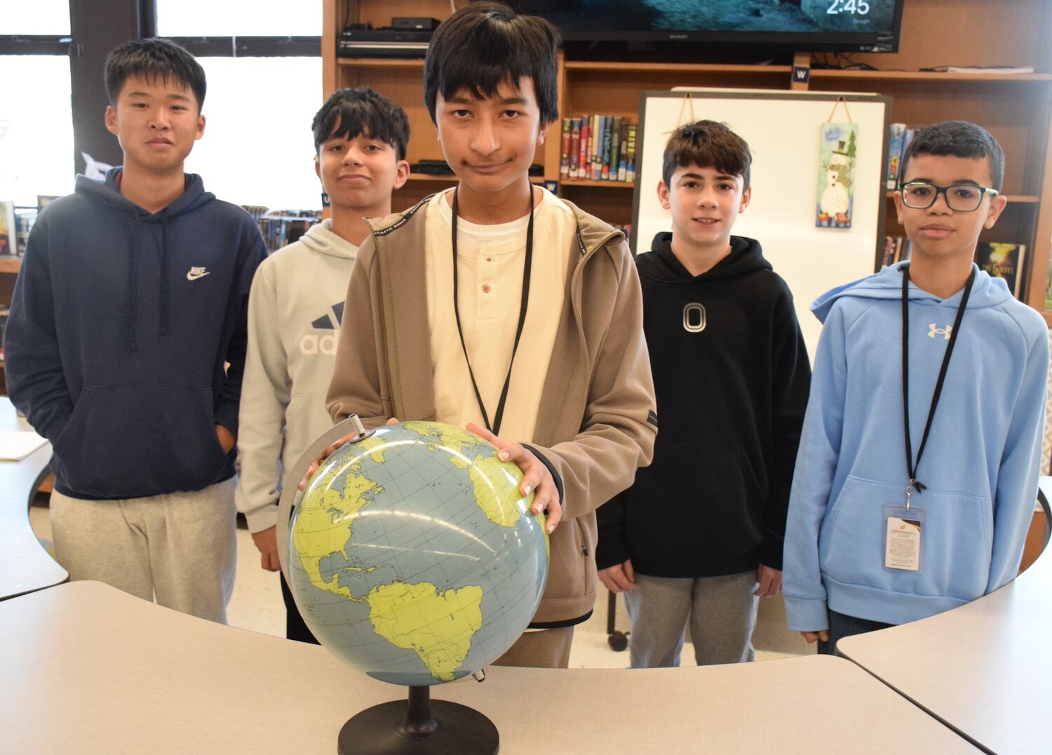 Eighth grader clinches second Geography Bee title at Wantagh Middle ...