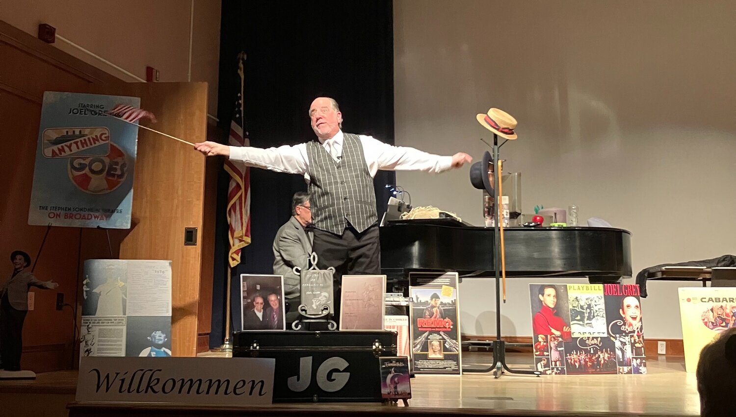 Joel Grey tribute fills Hewlett-Woodmere Public Library With Broadway ...