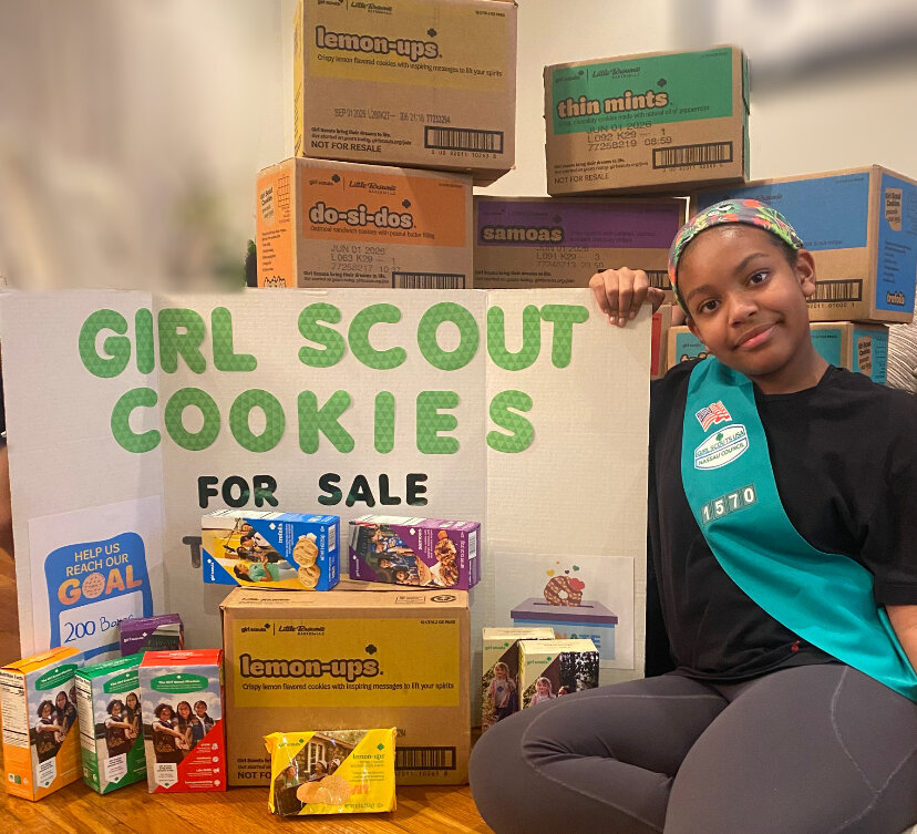A Uniondale Girl Scout sold 119 boxes of cookies and is now getting ...