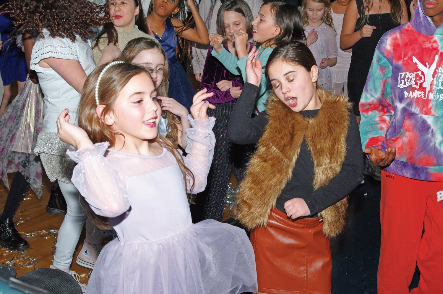 William S. Covert School hosts valentine’s PTA dance | Herald Community ...