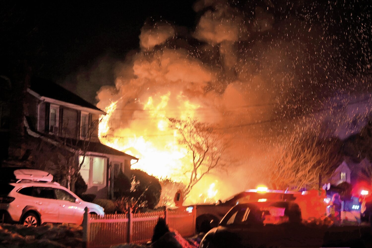 Bellmore blaze kills man, 72, critically injures woman, 69 | Herald ...