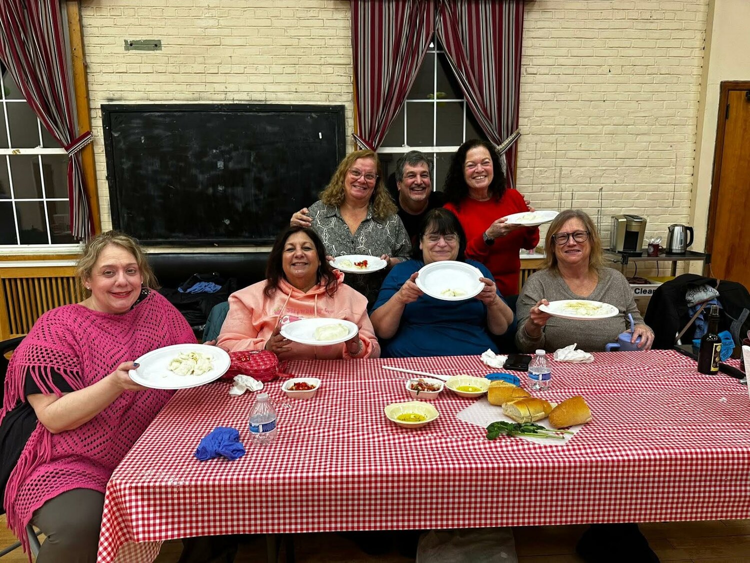 Oceanside mozzarella-making class brings community together through ...