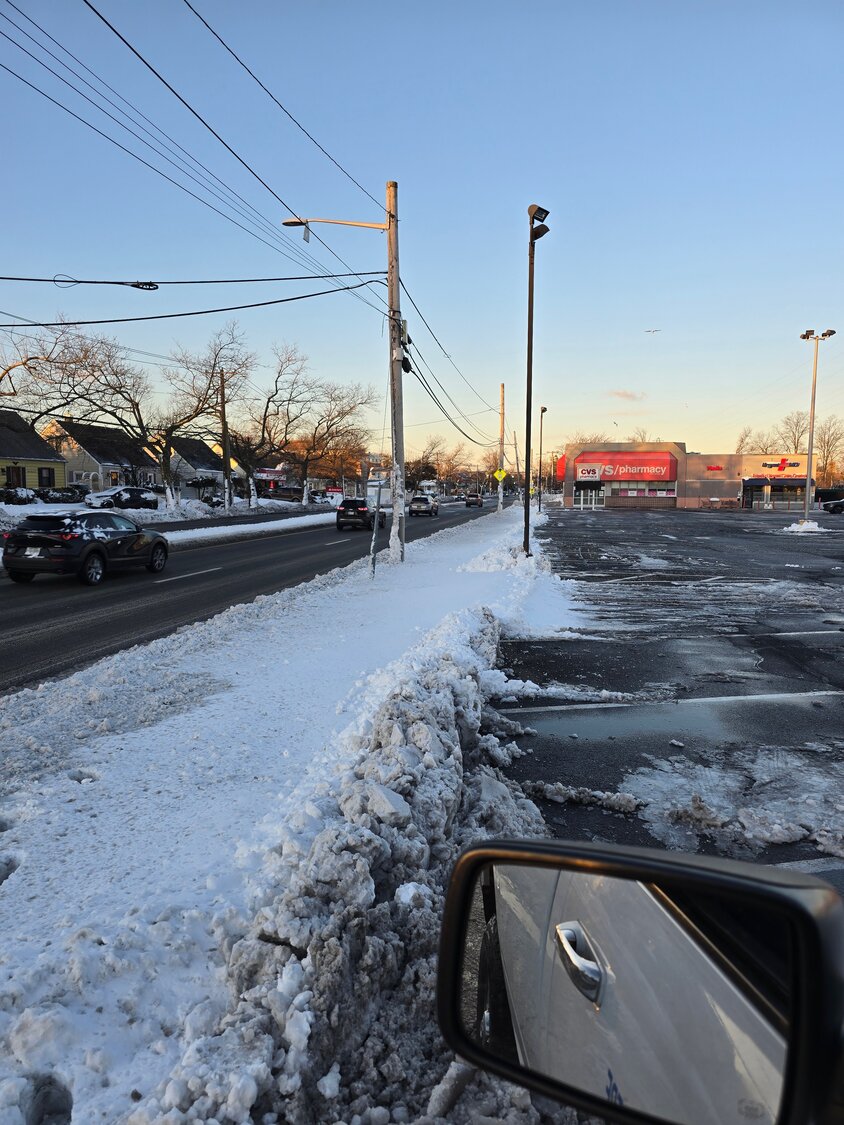 CVS snow pile sparks safety concerns in Hewlett-Woodmere | Herald ...