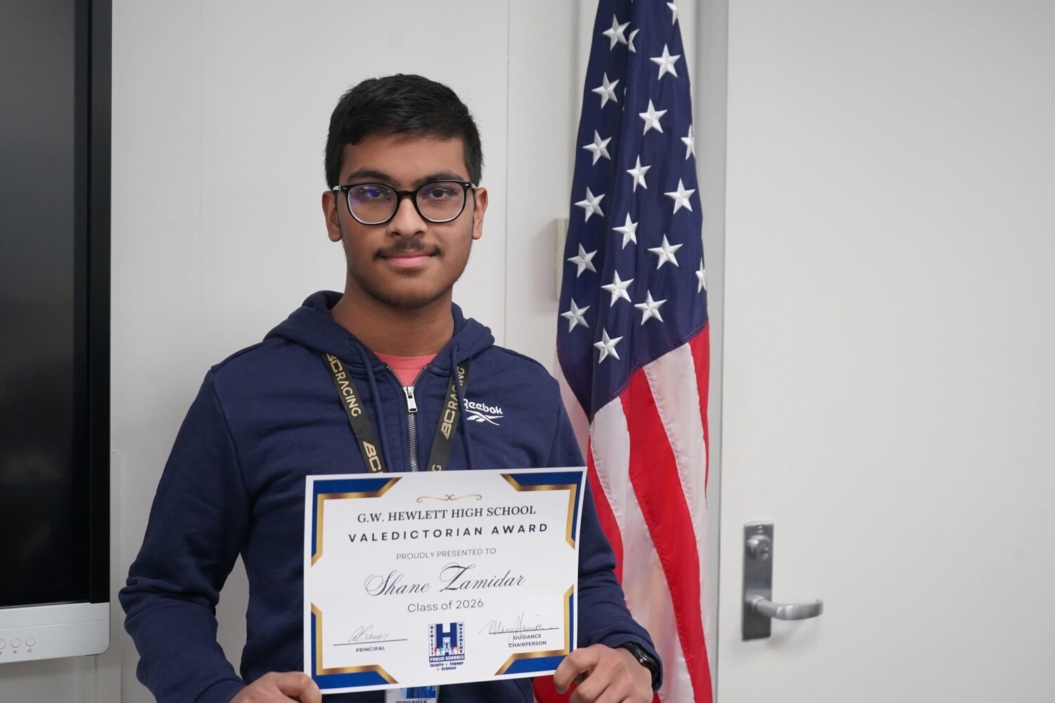 Hewlett High School names Zamidar, Chen, top academic honorees | Herald ...