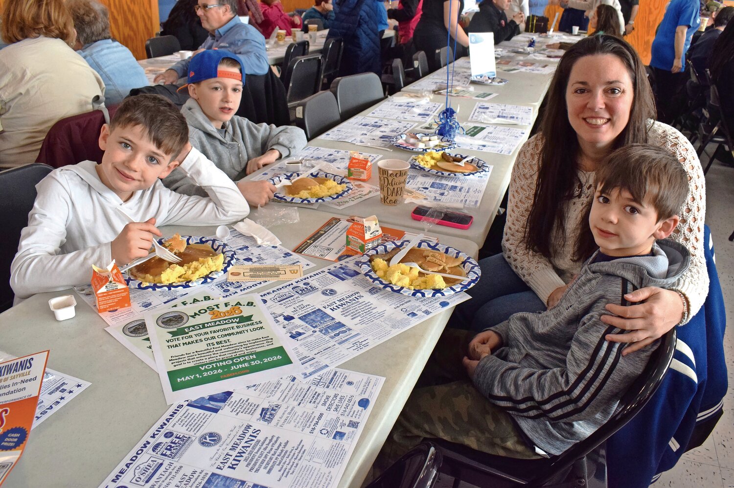 Pancakes and good times at annual East Meadow Kiwanis Club breakfast ...