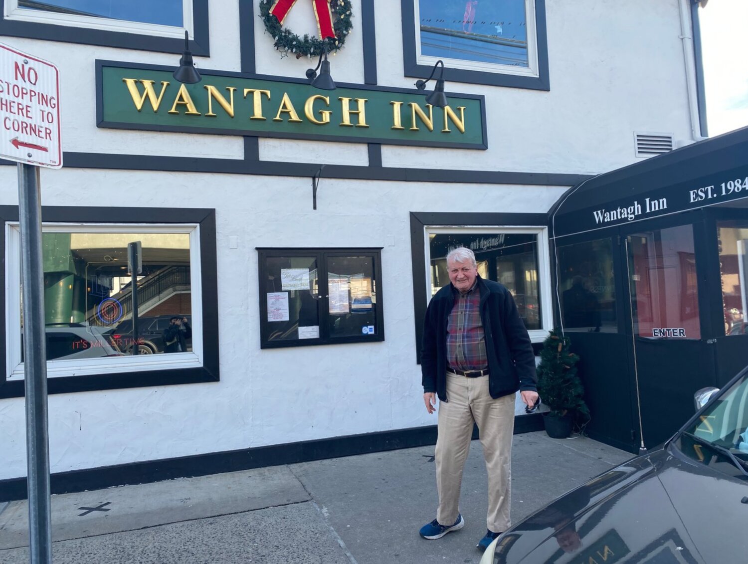 His was a life of hospitality: Wantagh Inn owner Michael Dunphy, a ...