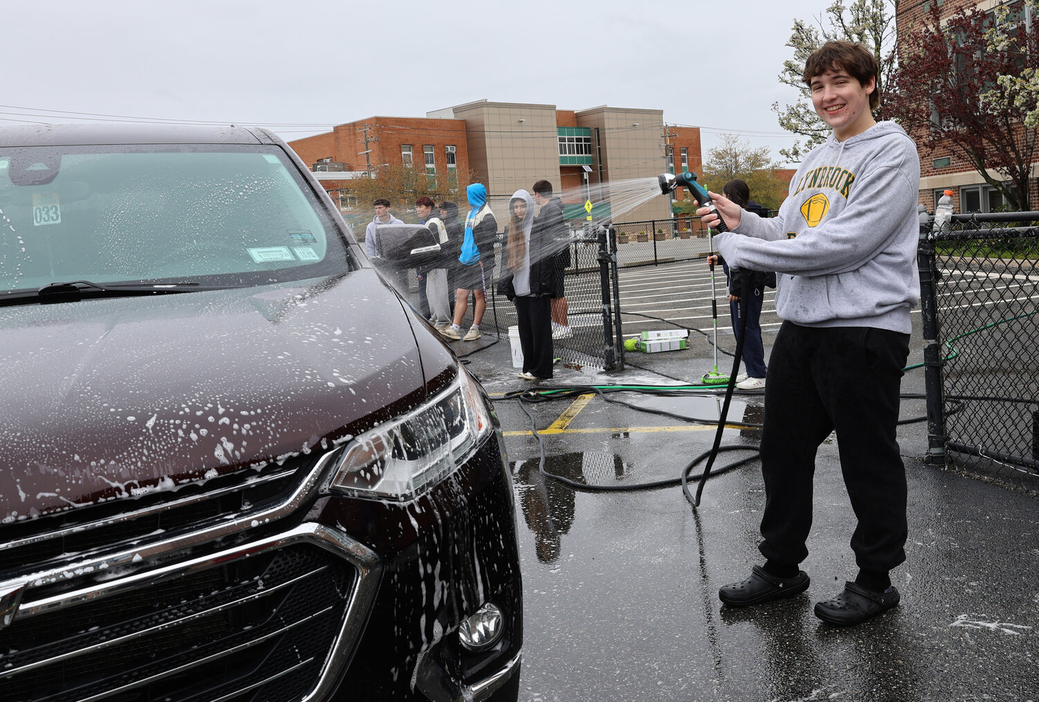Lynbrook students host fundraiser to support fire-affected family ...