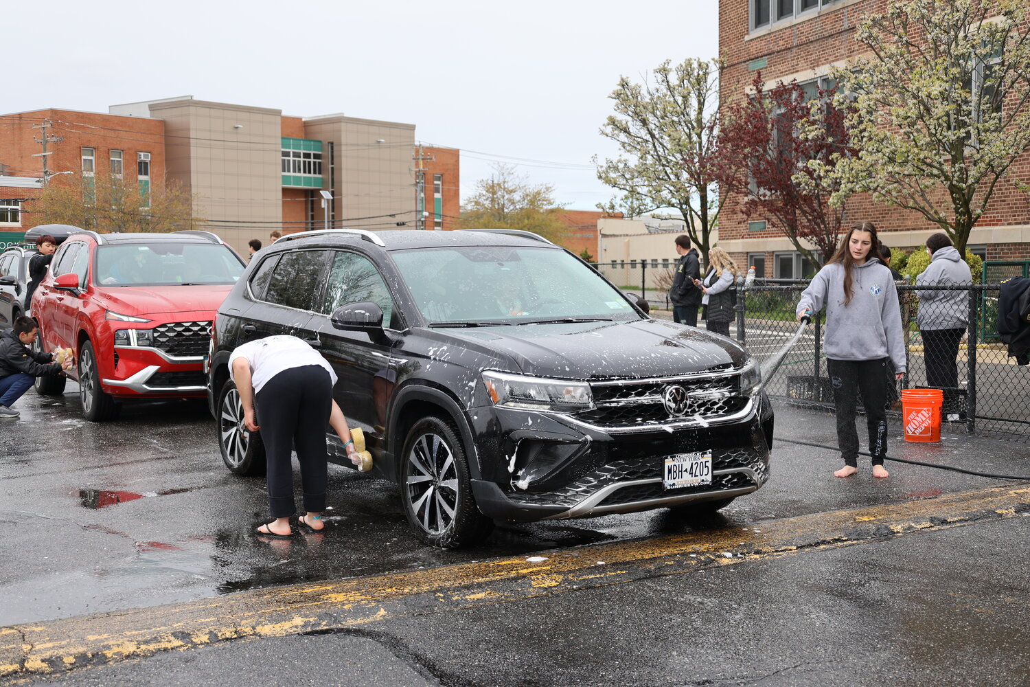 Lynbrook students host fundraiser to support fire-affected family ...