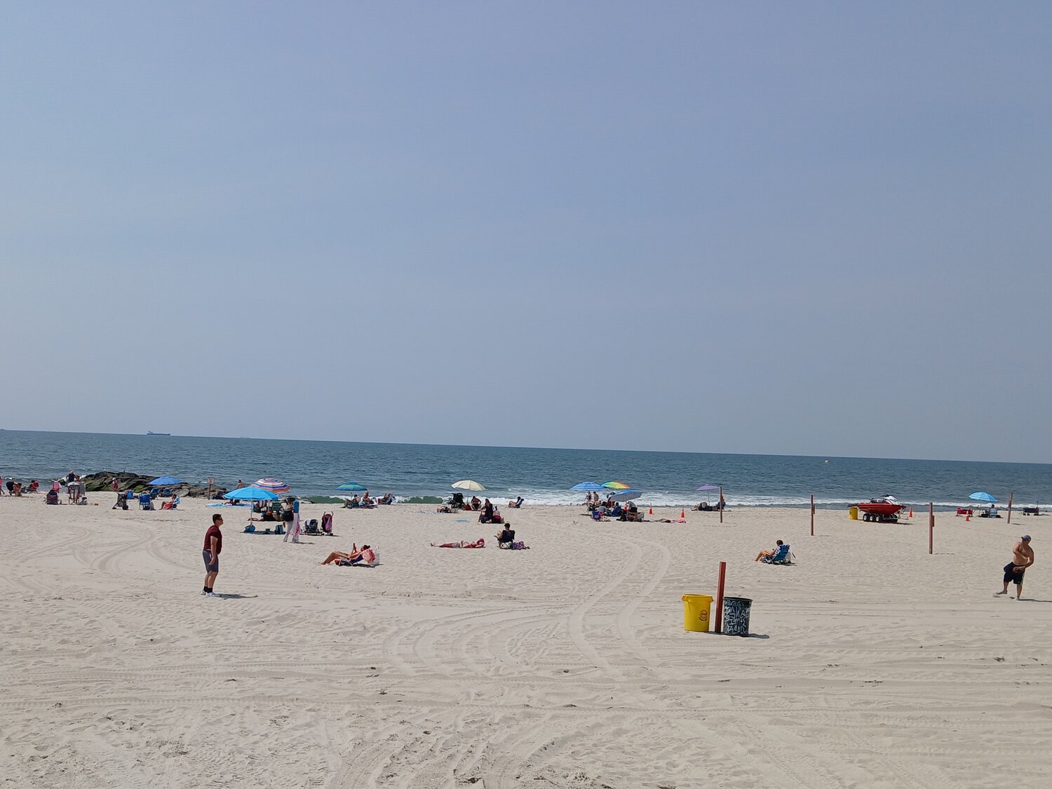 Nassau County leaders, health officials share plans ahead of heat wave ...